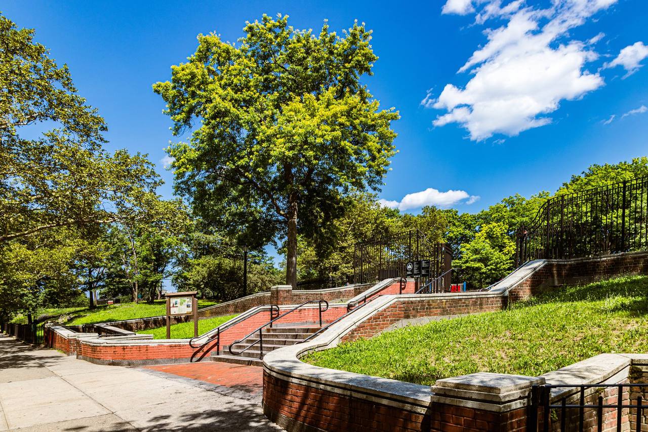 Crotona Park: One of the Bronx's Largest and Oldest Green Spaces ...